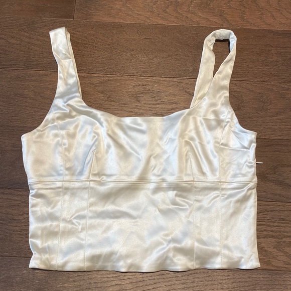 Aritzia | Tops | New With Tag Aritzia Satin Crop Top | Poshmark